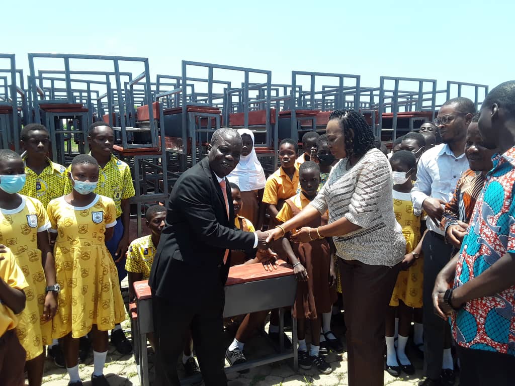 AMA donates 900 dual desks to Accra Metropolitan Education Directorate ...