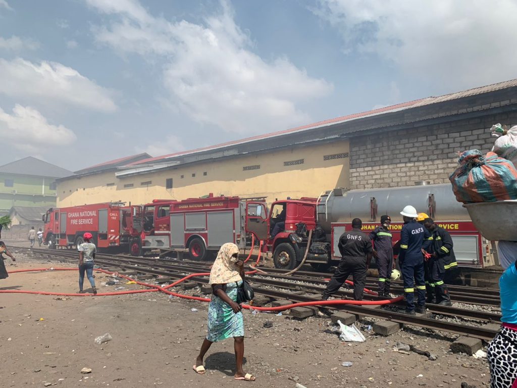 Fire outbreak at Kantamanto railway market | Ghana News Agency