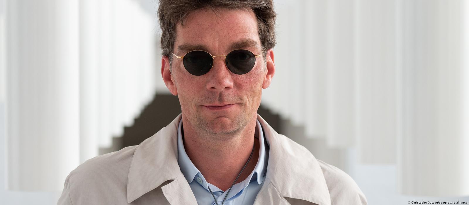 German ballet director smears dog poo on art critic at premiere | Ghana ...