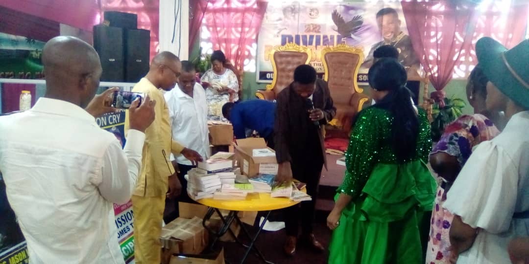 Christian Resources International donates bibles to churches in Ga ...