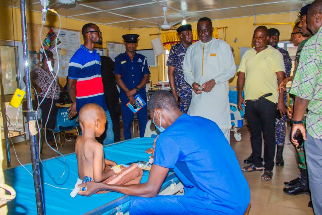 Minister rushes accident victim to hospital | Ghana News Agency