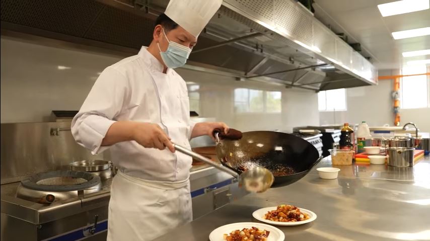 Y China’s Feature: How Chengdu Becomes a Melting Pot of Various ...