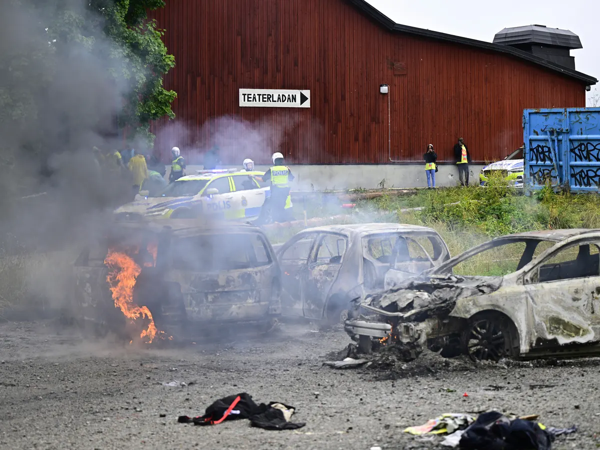 Dozens injured as riots break out at Eritrean Festival in Stockholm ...