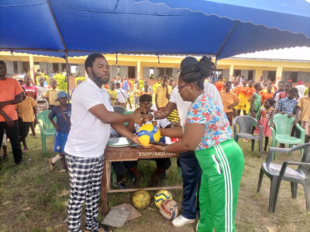 Former assembly member supports Atidzive MA Basic School | Ghana News ...