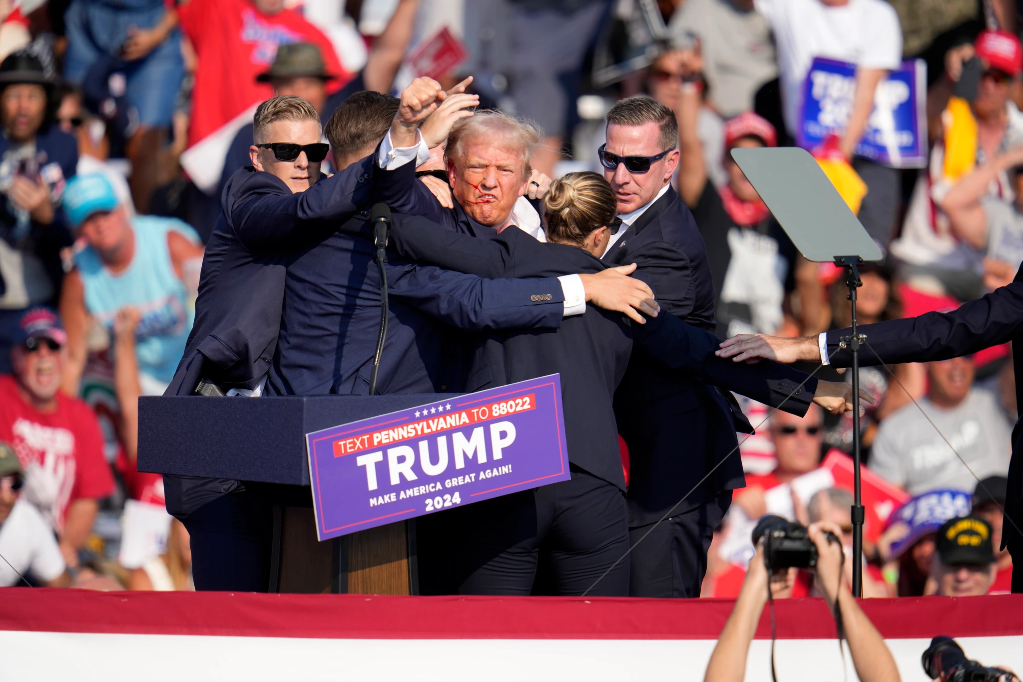 Donald Trump says he was shot in ear during political rally | Ghana ...
