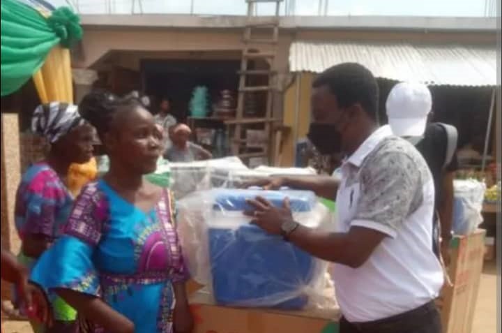 Assin North District Assembly assists PWDs | Ghana News Agency