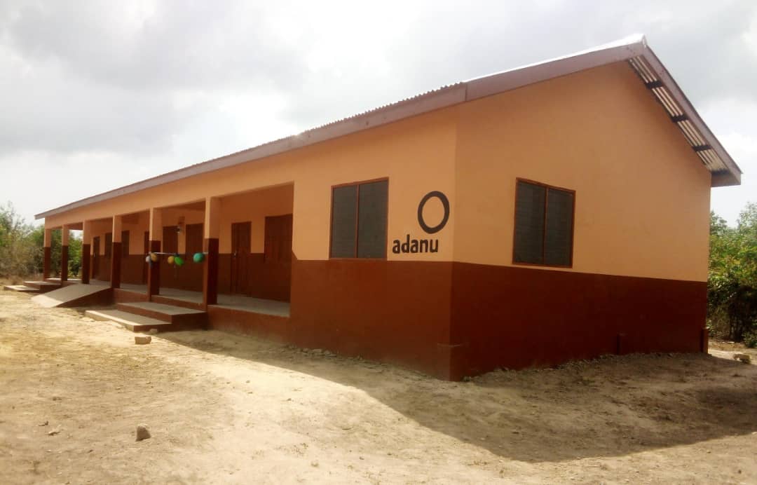 Anloga MP commissions classroom block with offices for Bomigo Basic ...