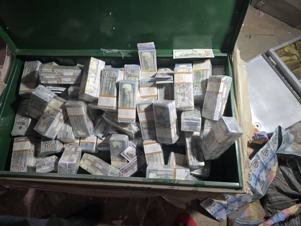National Security seizes stash of US dollars, gold bars/counterfeit ...