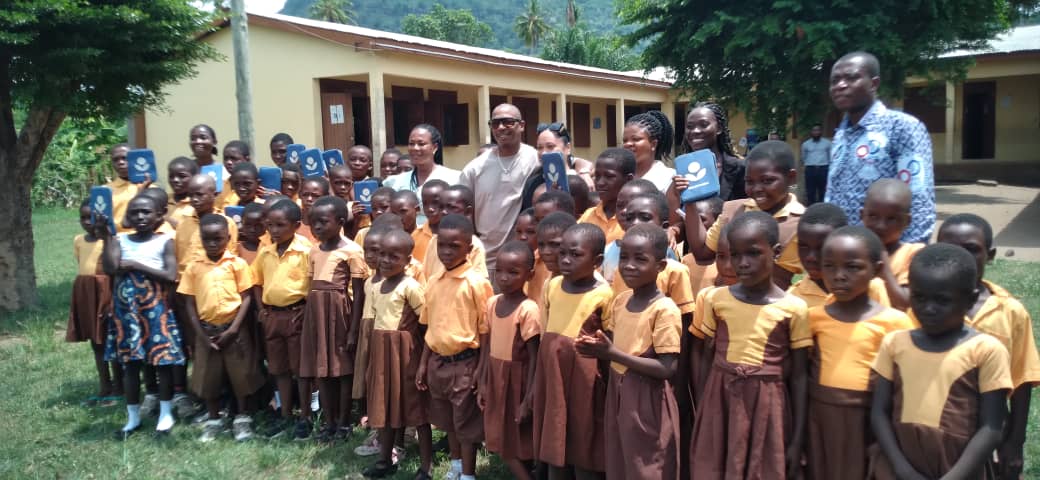 Ja Rule tours Pencils of Promise partner schools | Ghana News Agency