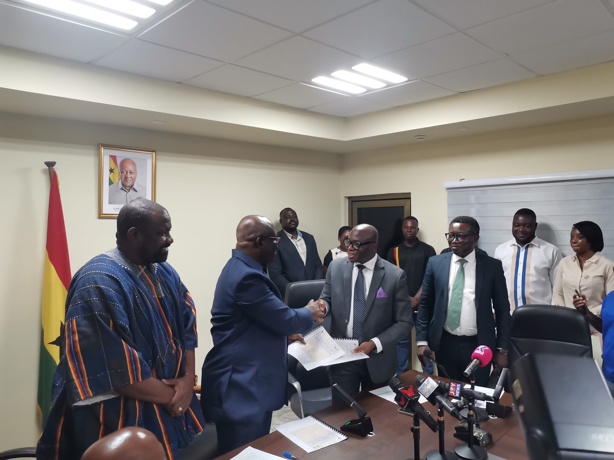 Agric Ministry, ARB Apex Bank Partner on $1M Food Security Fund | Ghana ...