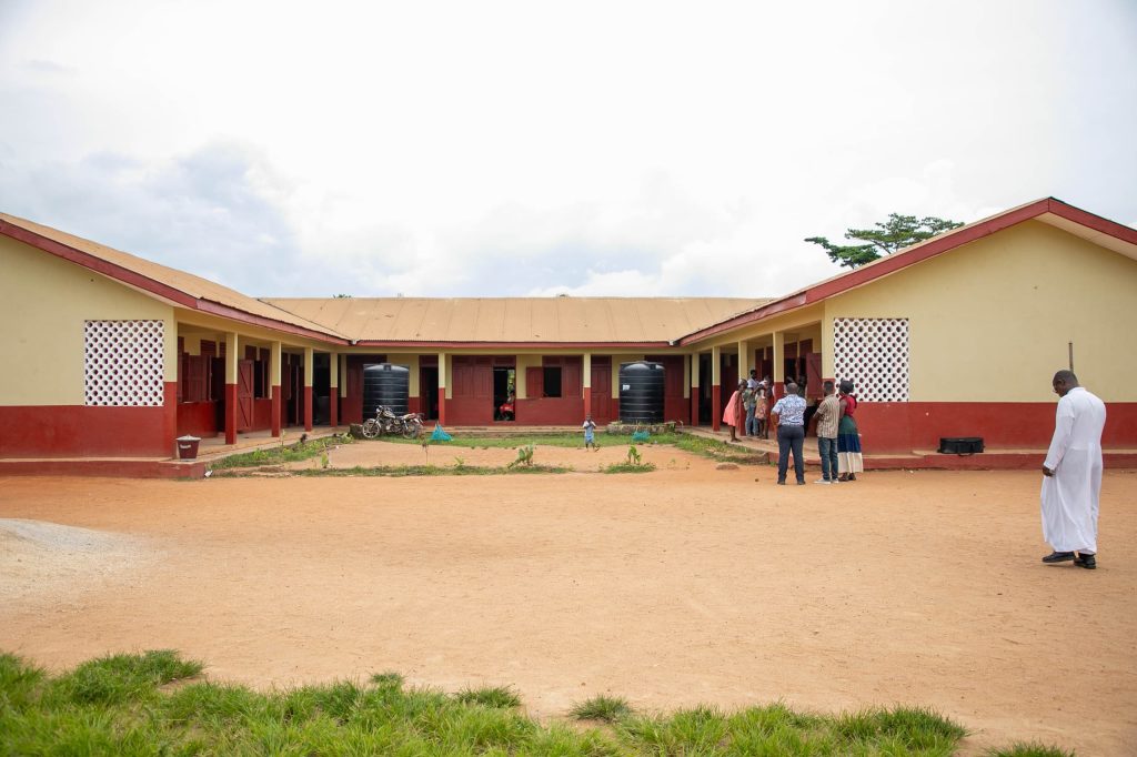 OLAG SRC renovates Abrade D/A Primary School building | Ghana News Agency
