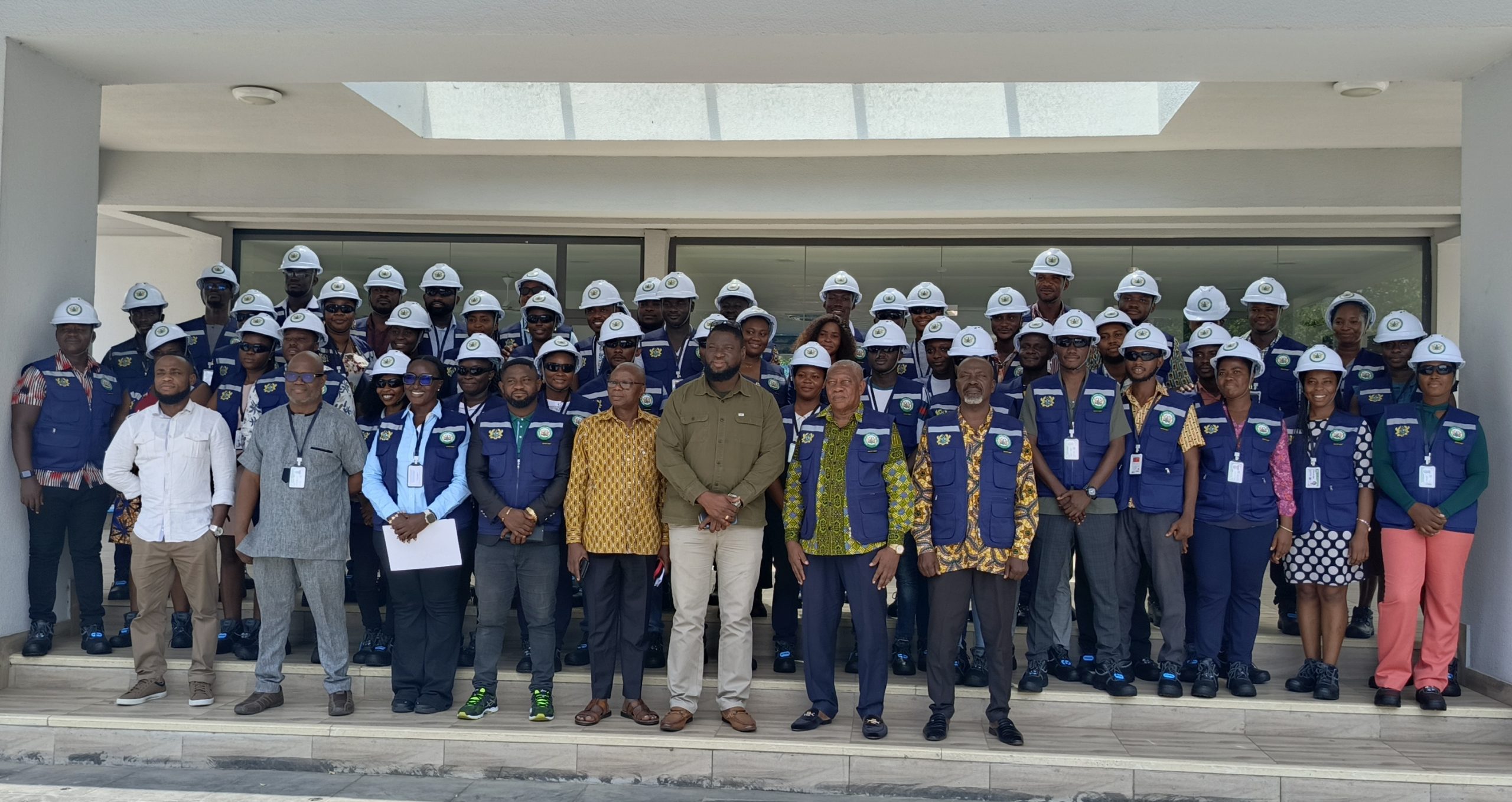 Labour Ministry unveils first batch of Labour Compliance Officers ...