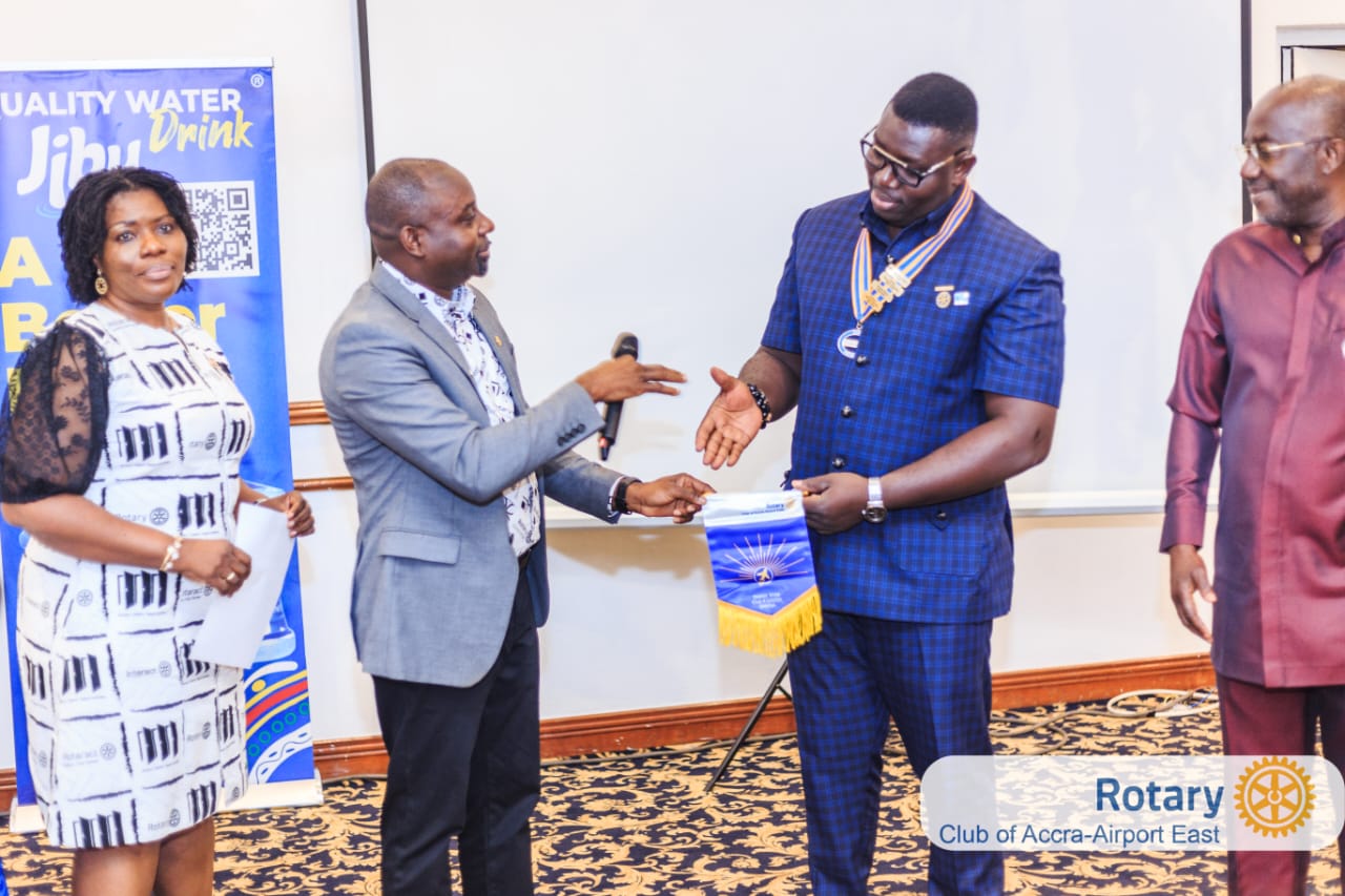 Rotary Club of Accra Airport East inducts new president | Ghana News Agency