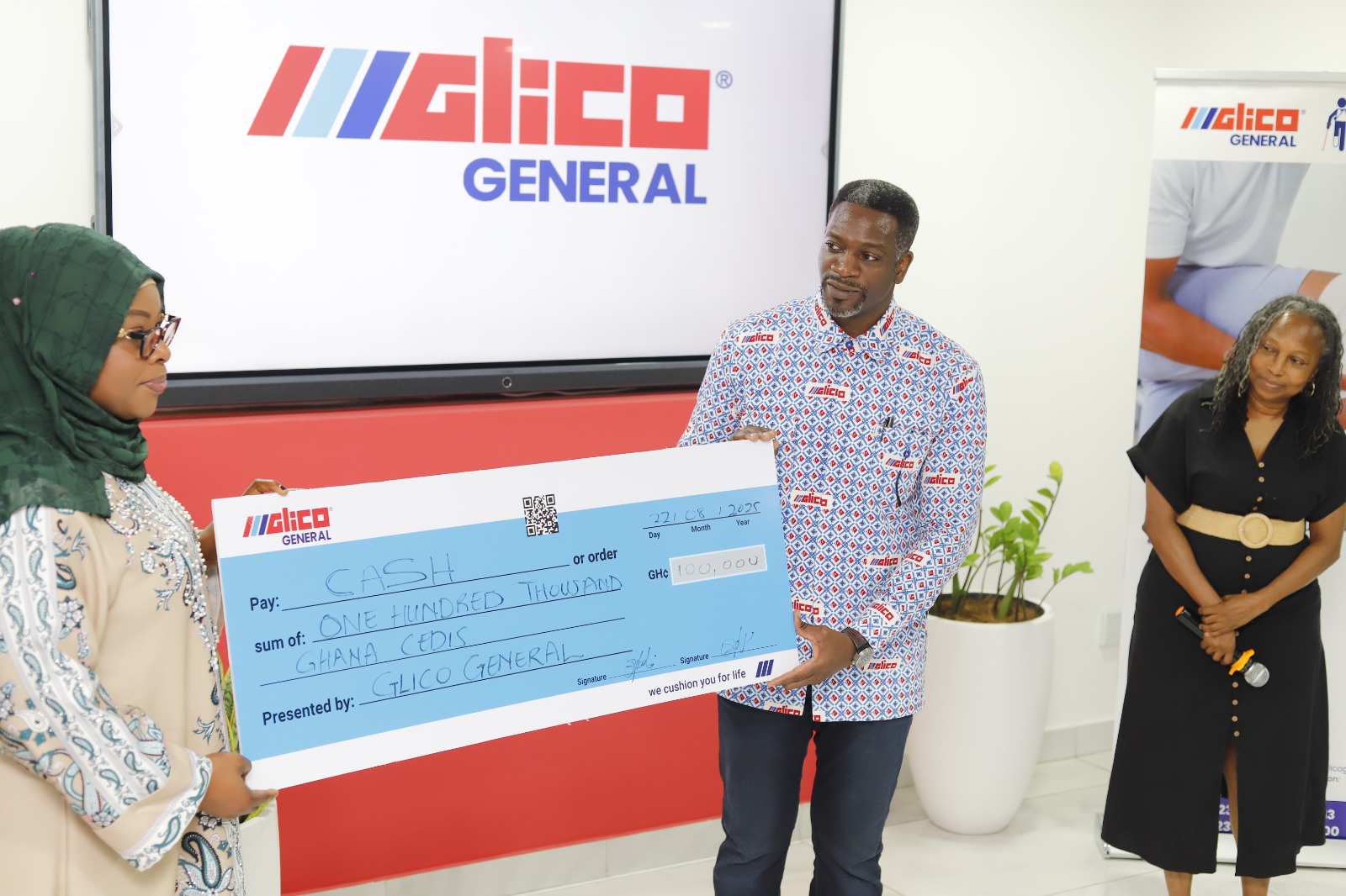GLICO General presents GHS2m insurance benefit to dependants of ...