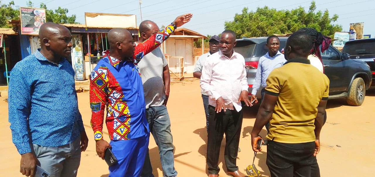 Kpone-Katamanso MCE inspects roads flagged for construction | Ghana ...