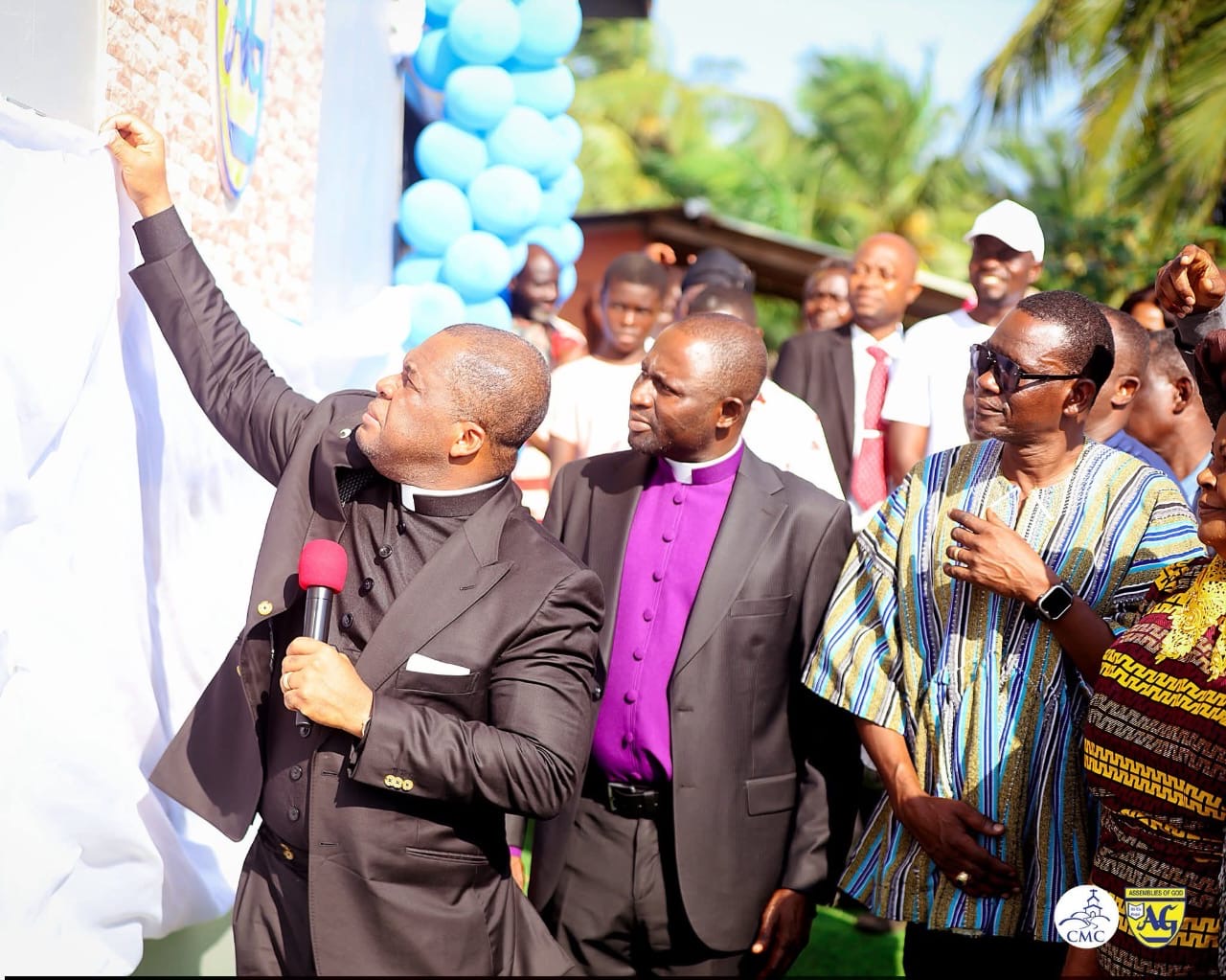 Rev. Wengam dedicates Temple at Ada Foah to mark 15th anniversary of ...