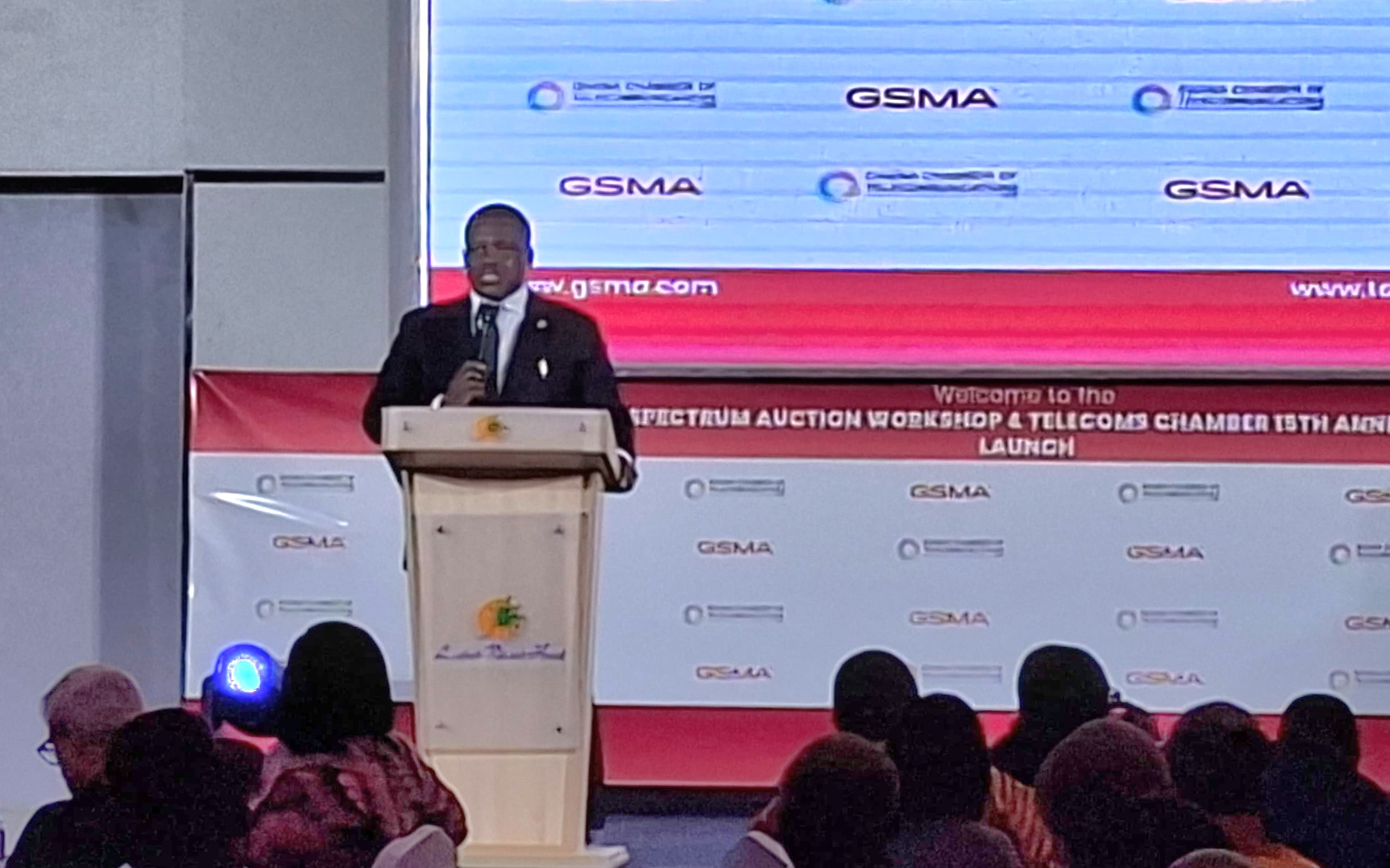 Government to introduce competitive national bidding for spectrum ...